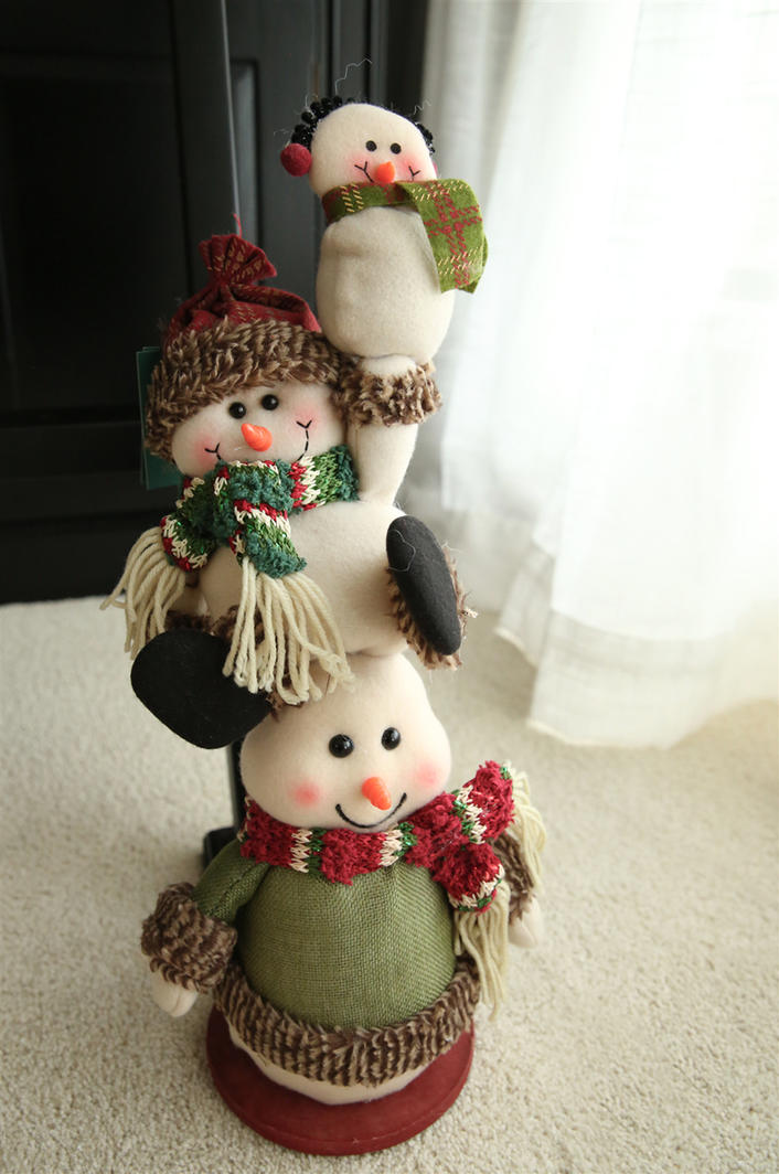 Three little snowmen stack decoration – Christmas and More Party Store